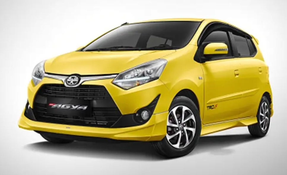 Toyota Agya Mobil Desain Canggih dan Mewah Populer di Pasar Otomotif di ...